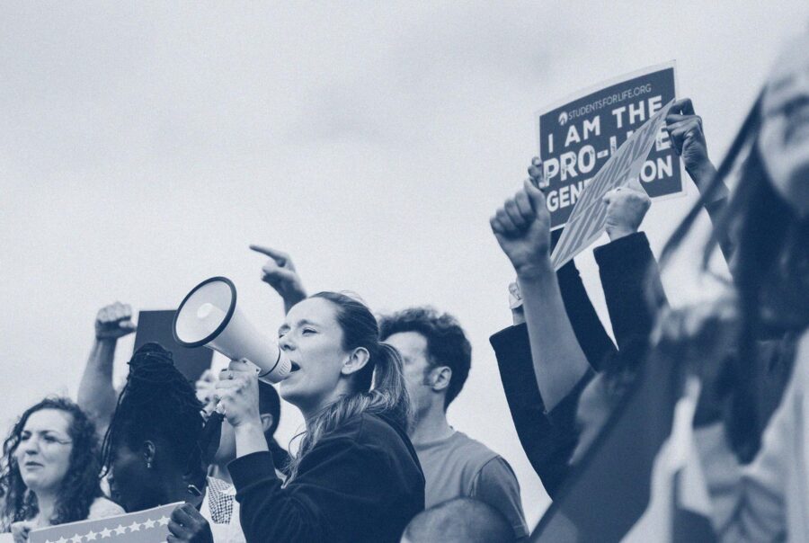 Home - The FAMiLY Leader